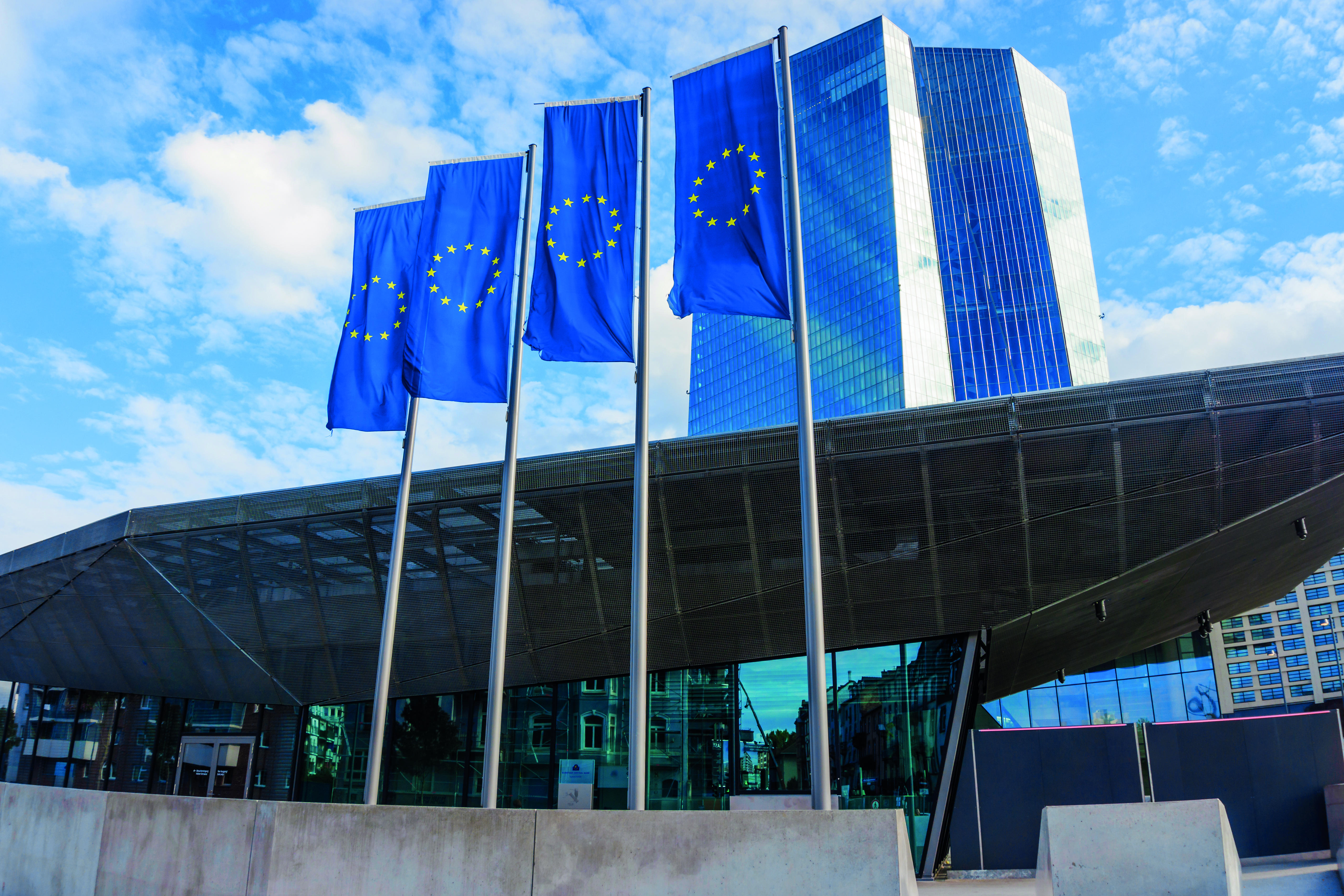 VEB - Waarom de modellen van de ECB er keer op keer naast zitten